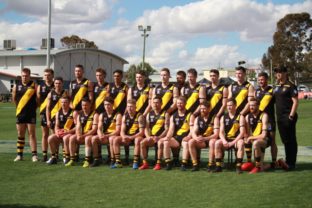 Male Football | Woorinen Football Netball Club
